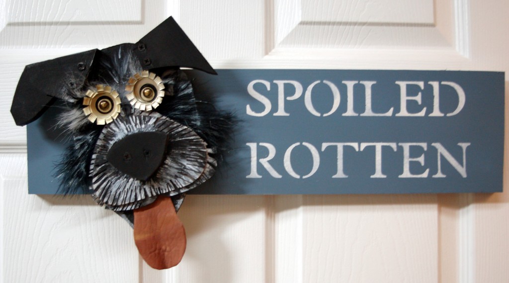 Custom dog signs | Kings Bench Creations